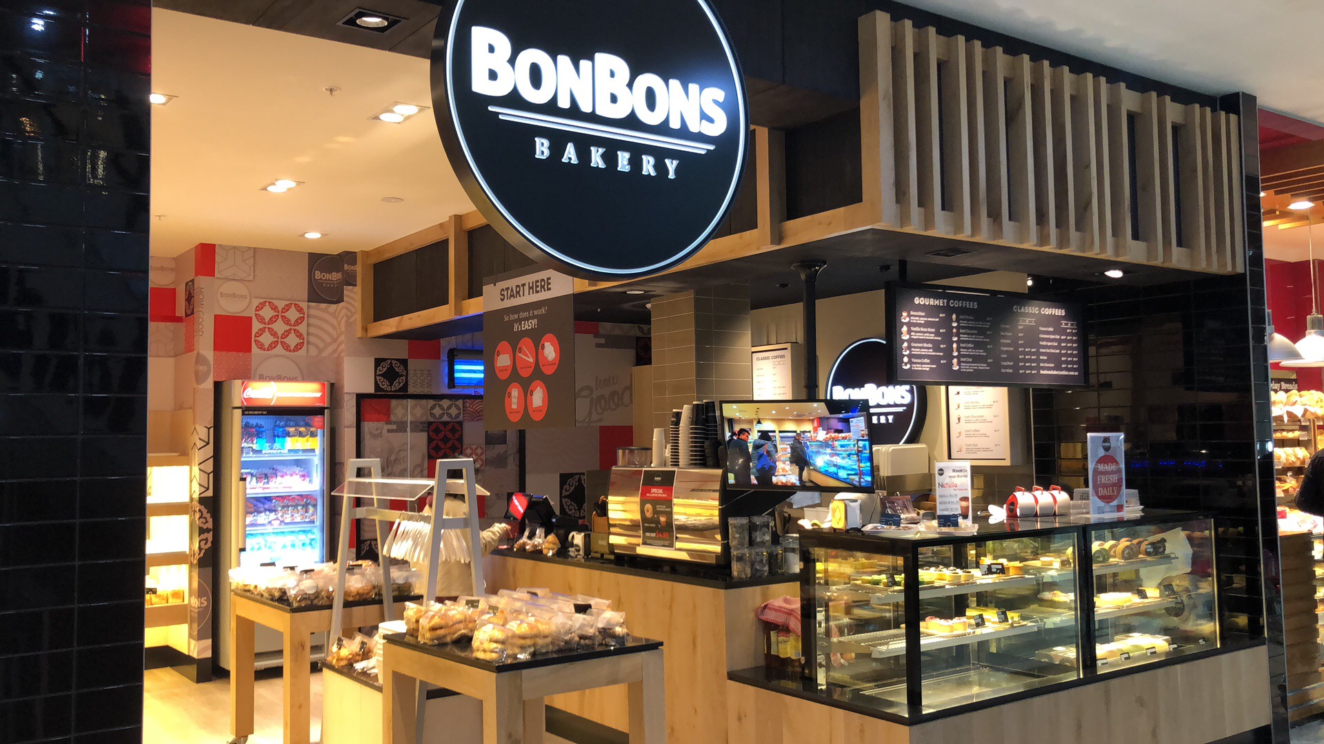 Projects – PRE Shopfitting