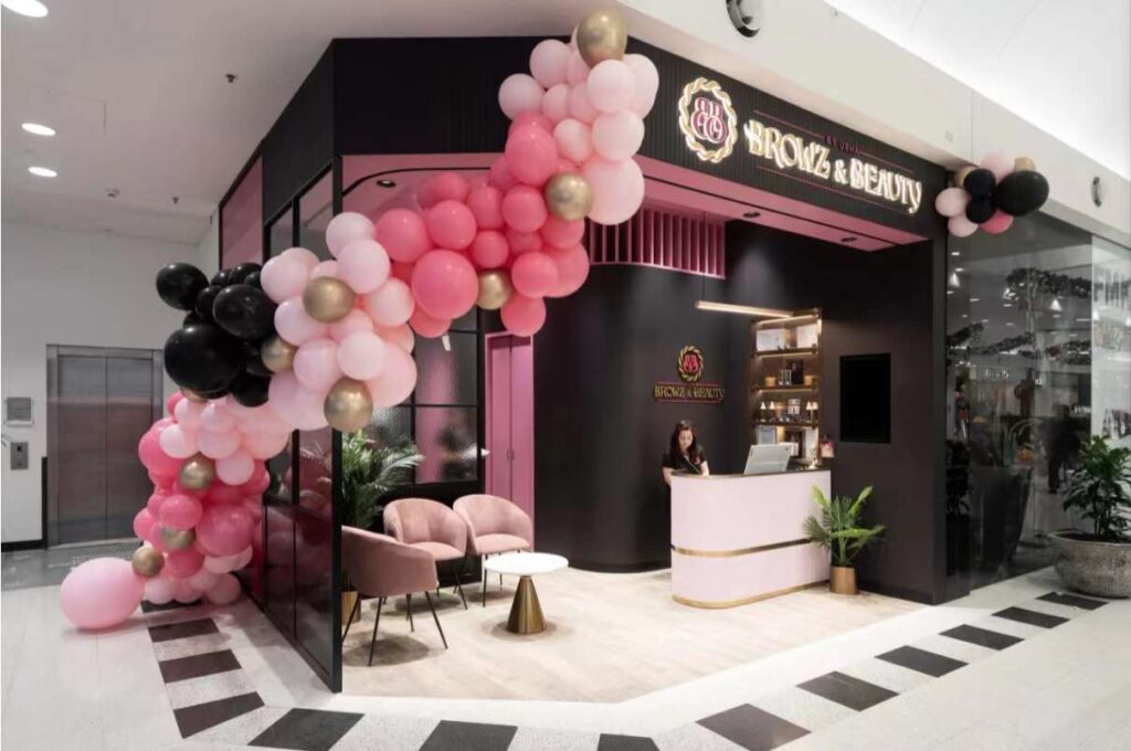 Projects – PRE Shopfitting